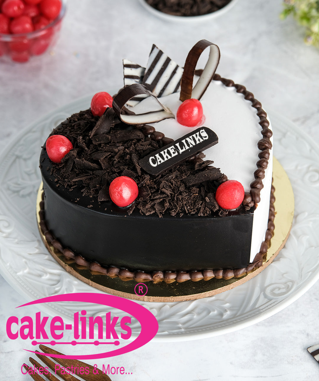 Beautiful Chocolate Heart Cake